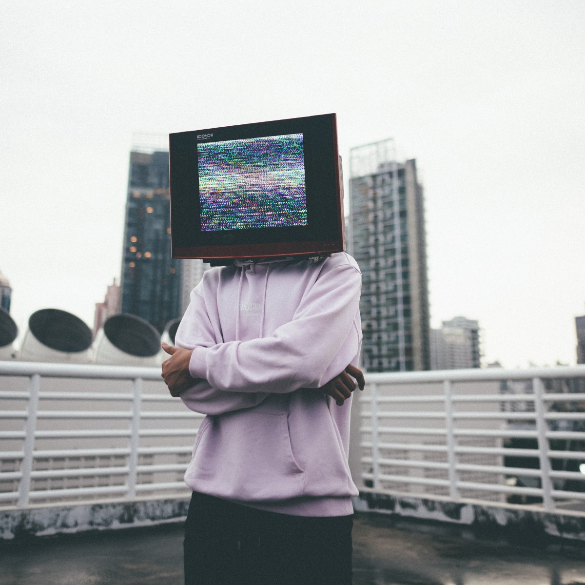 Devos for A Strange, New World – Idol Hands – Familyhood